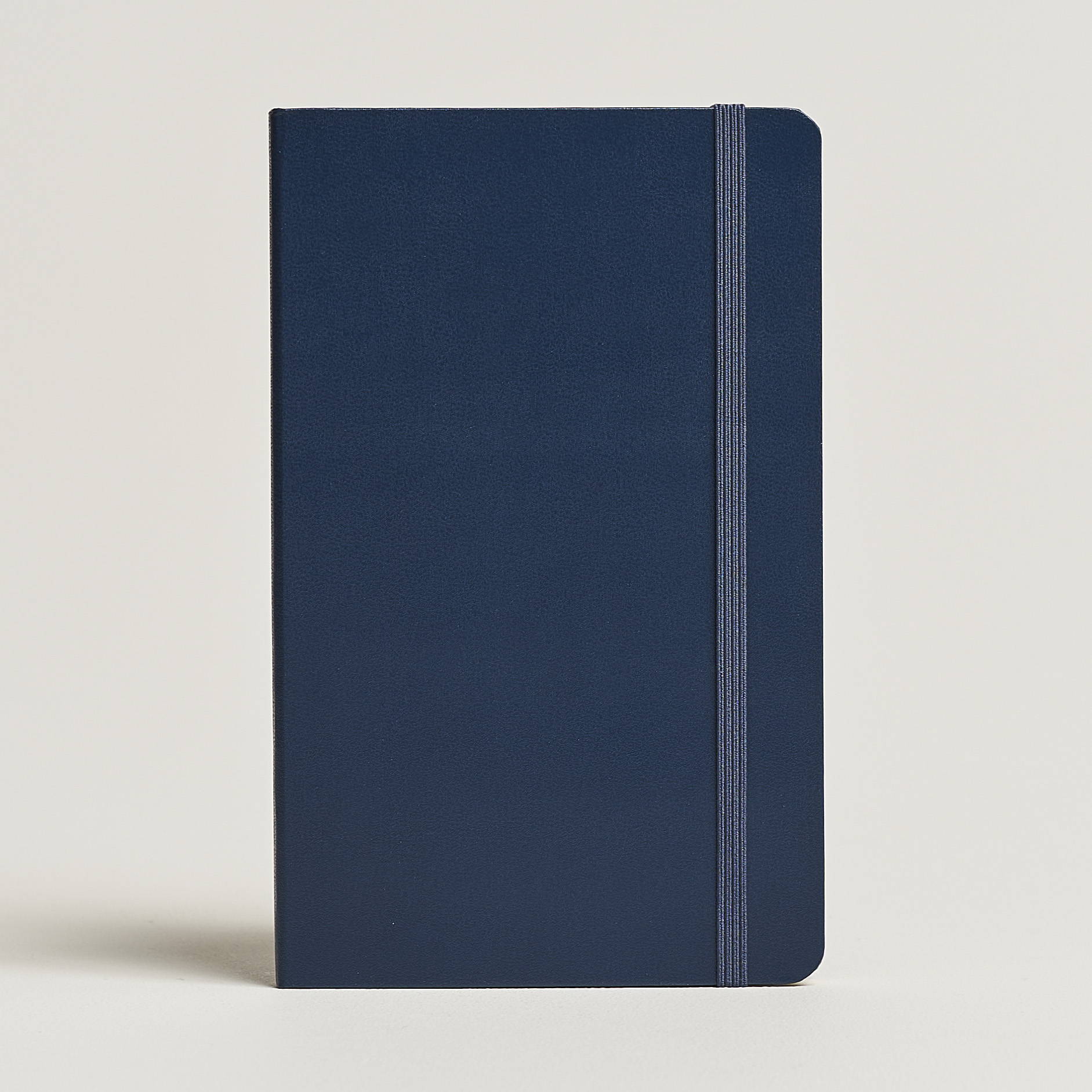 Moleskine Ruled Hard Notebook Large Sapphire Blue bei Care of Carl