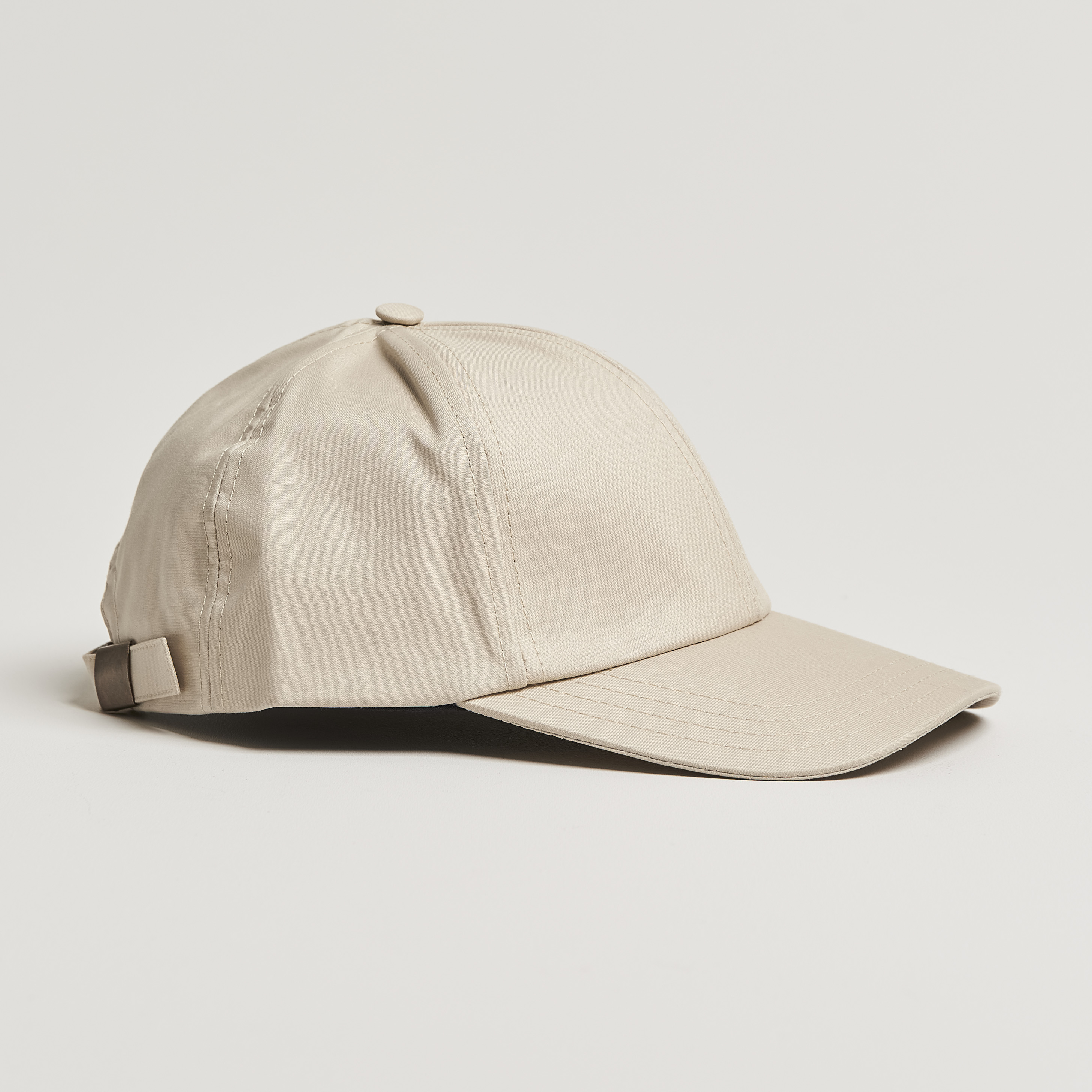 Mackintosh Tipping Base Ball Cap Putty bei Care of Carl