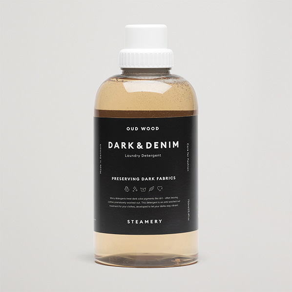 Steamery Dark & Denim Detergent 750ml bei Care of Carl