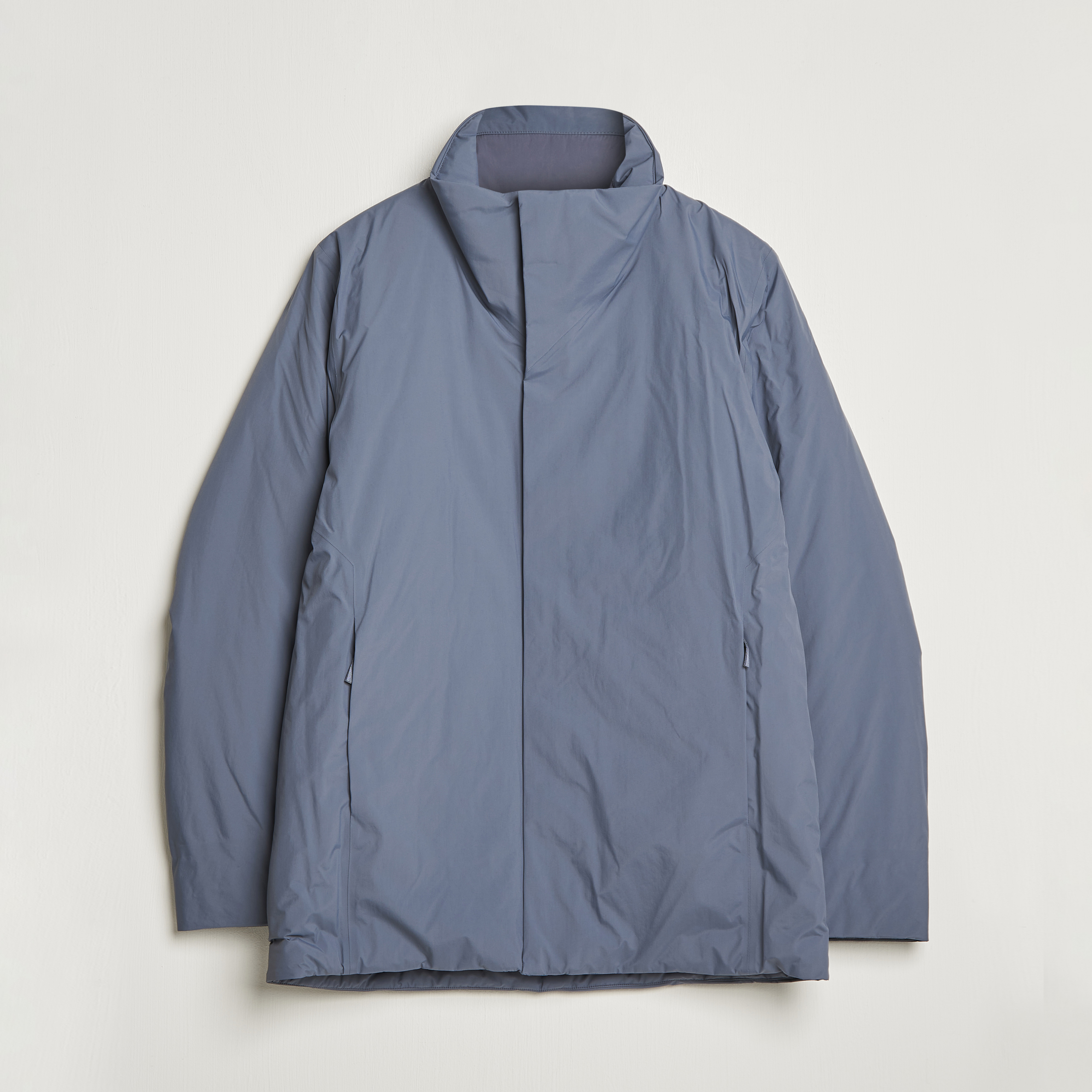 Arc'teryx Veilance Euler Gore-Tex Jacket Overcast bei Care of Carl