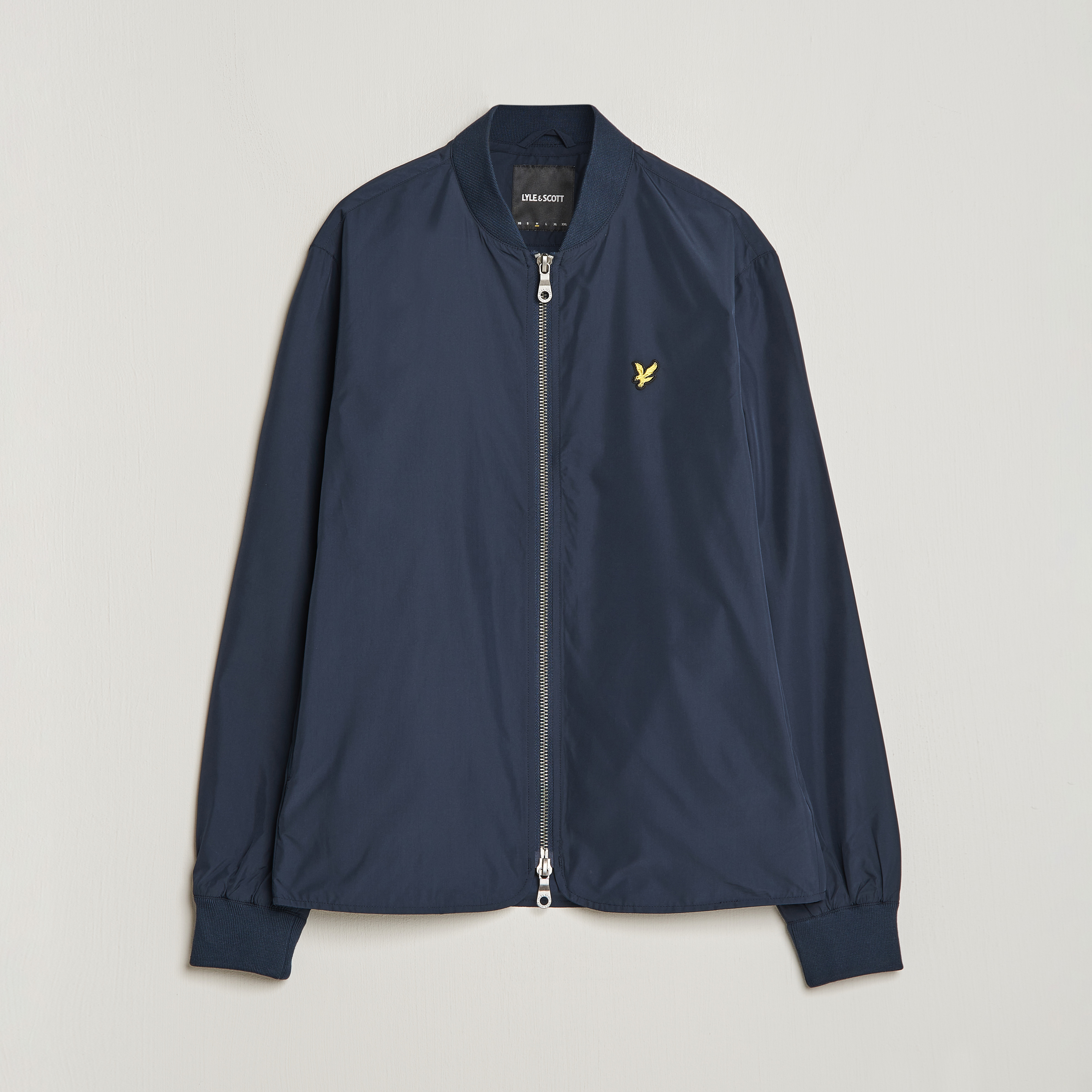 Lyle & Scott Nylon Bomber Jacket Dark Navy bei Care of Carl