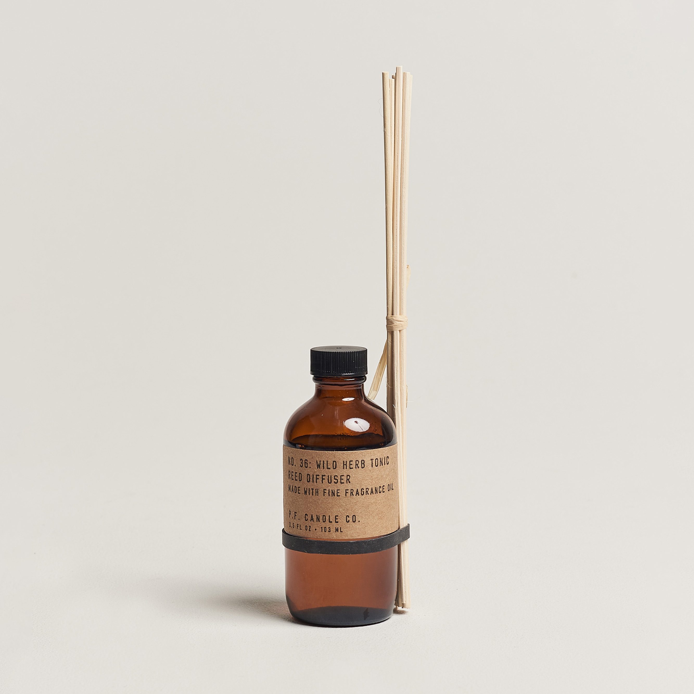 P.F. Candle Co. Reed Diffuser No.36 Wild Herb Tonic 103ml bei Care of Carl