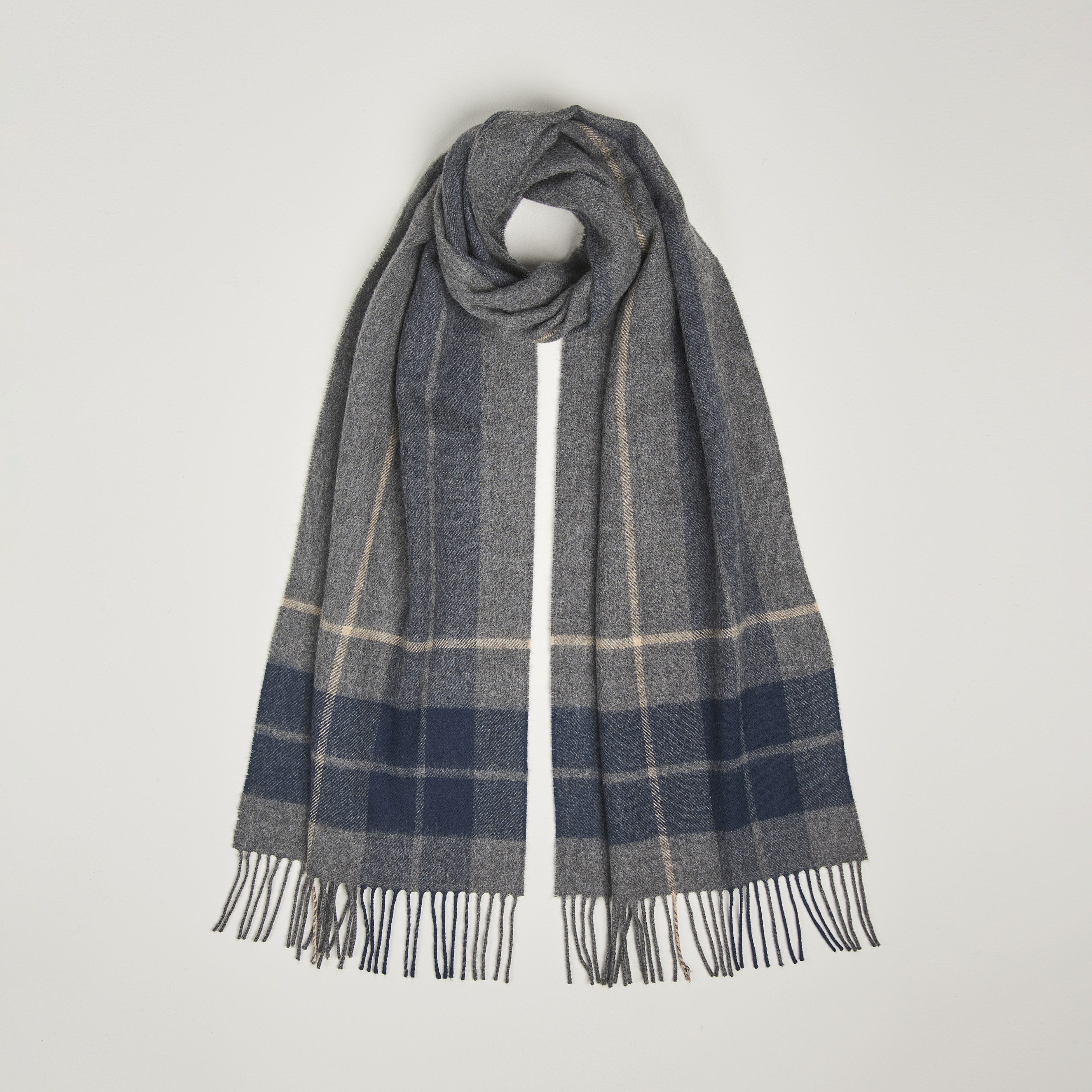 Gloverall Lambswool Scarf Grey Check bei Care of Carl