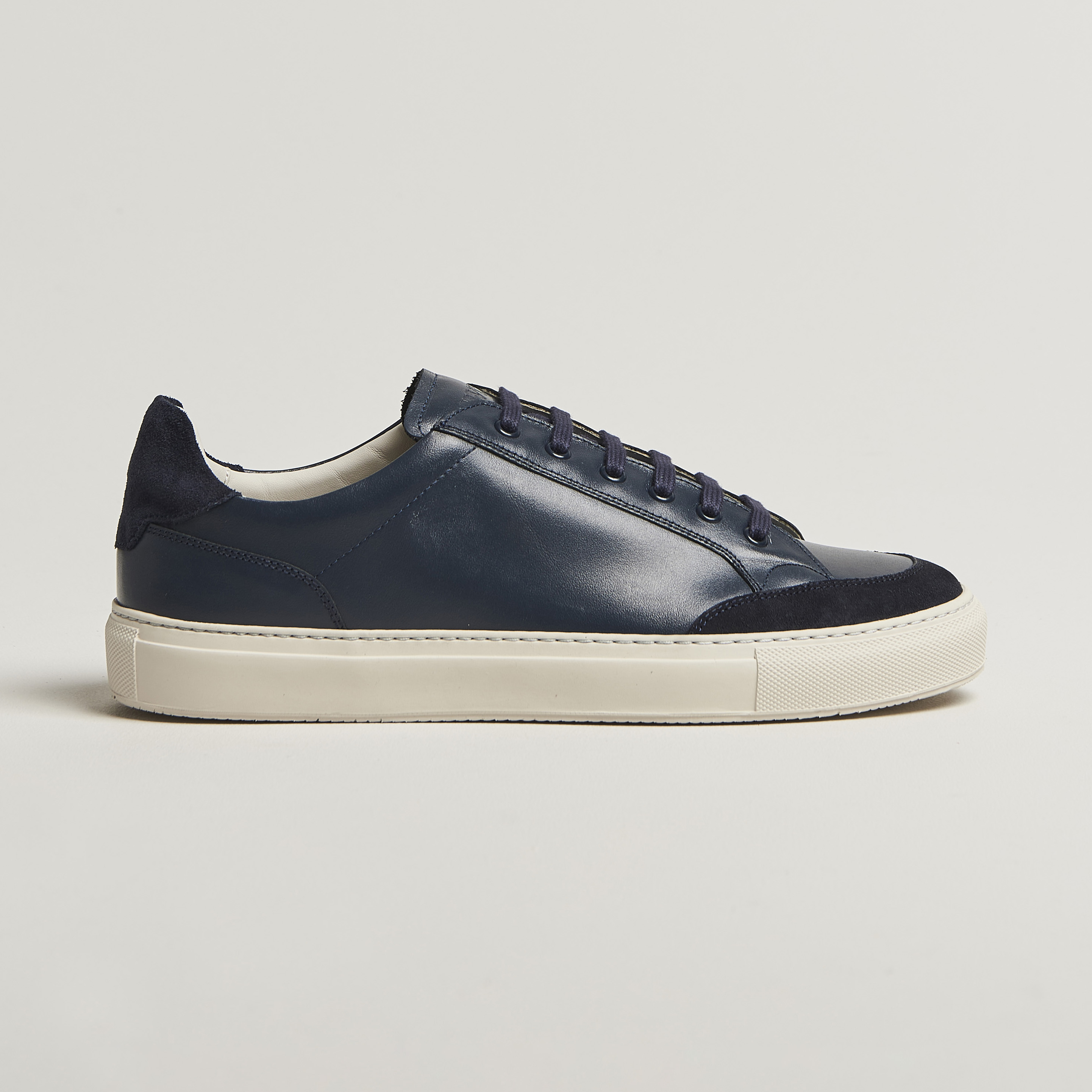 Sweyd Center Leather/Suede Sneakers Navy bei Care of Carl
