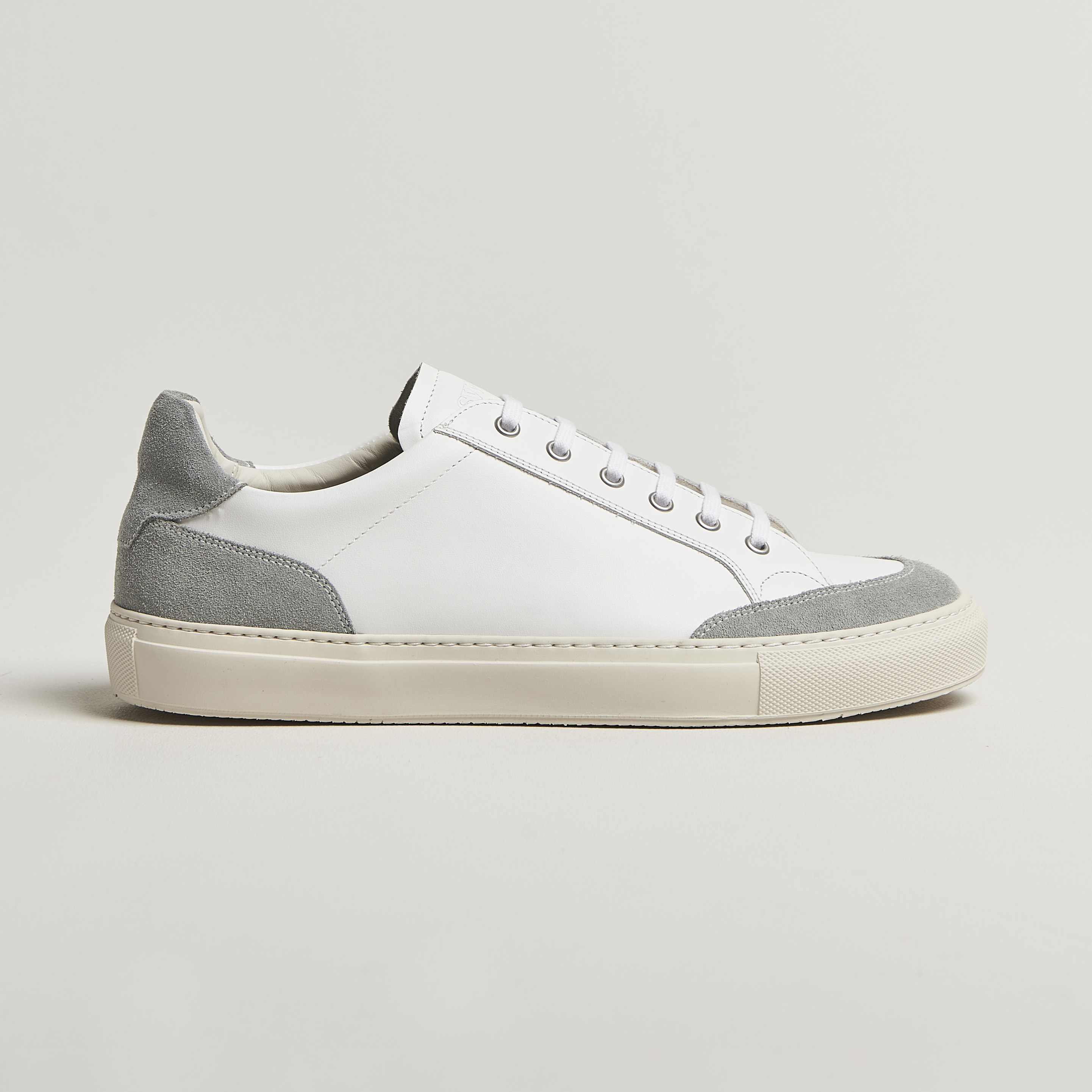Sweyd Center Leather/Suede Sneakers White bei Care of Carl