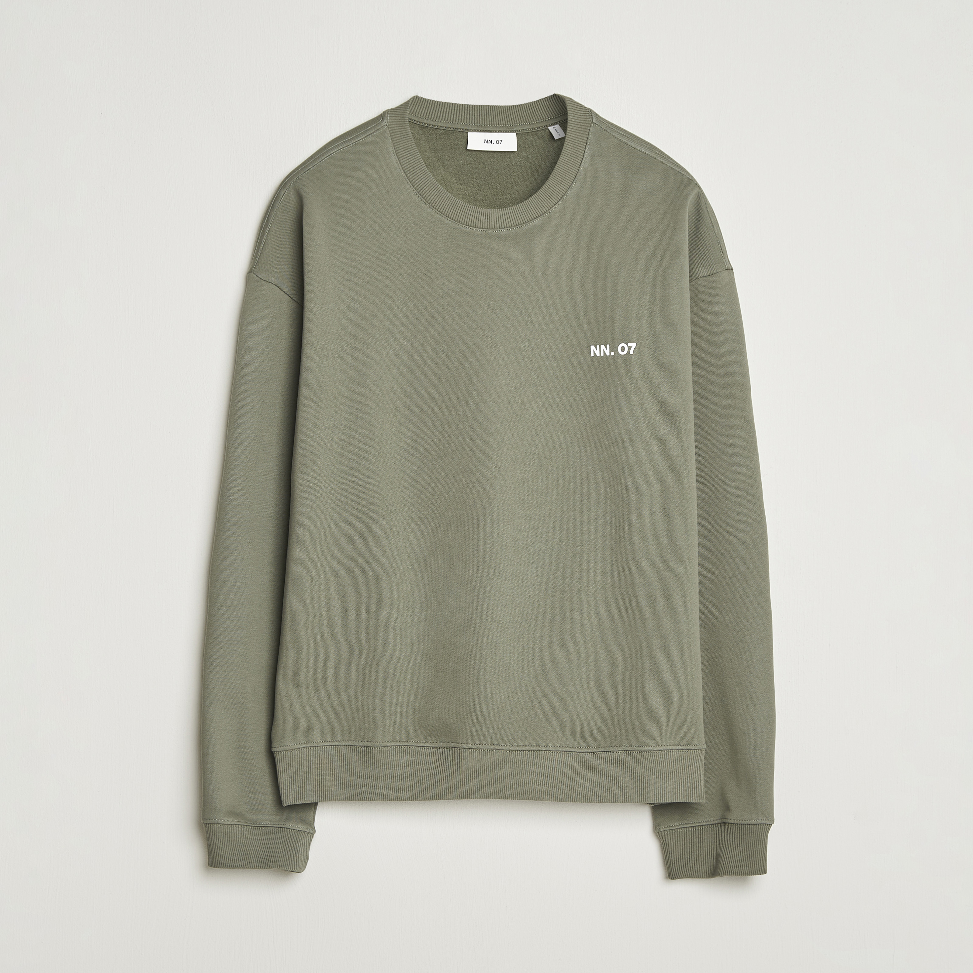 NN07 Dagon Crew Neck Sweatshirt Capers Green bei Care of Carl