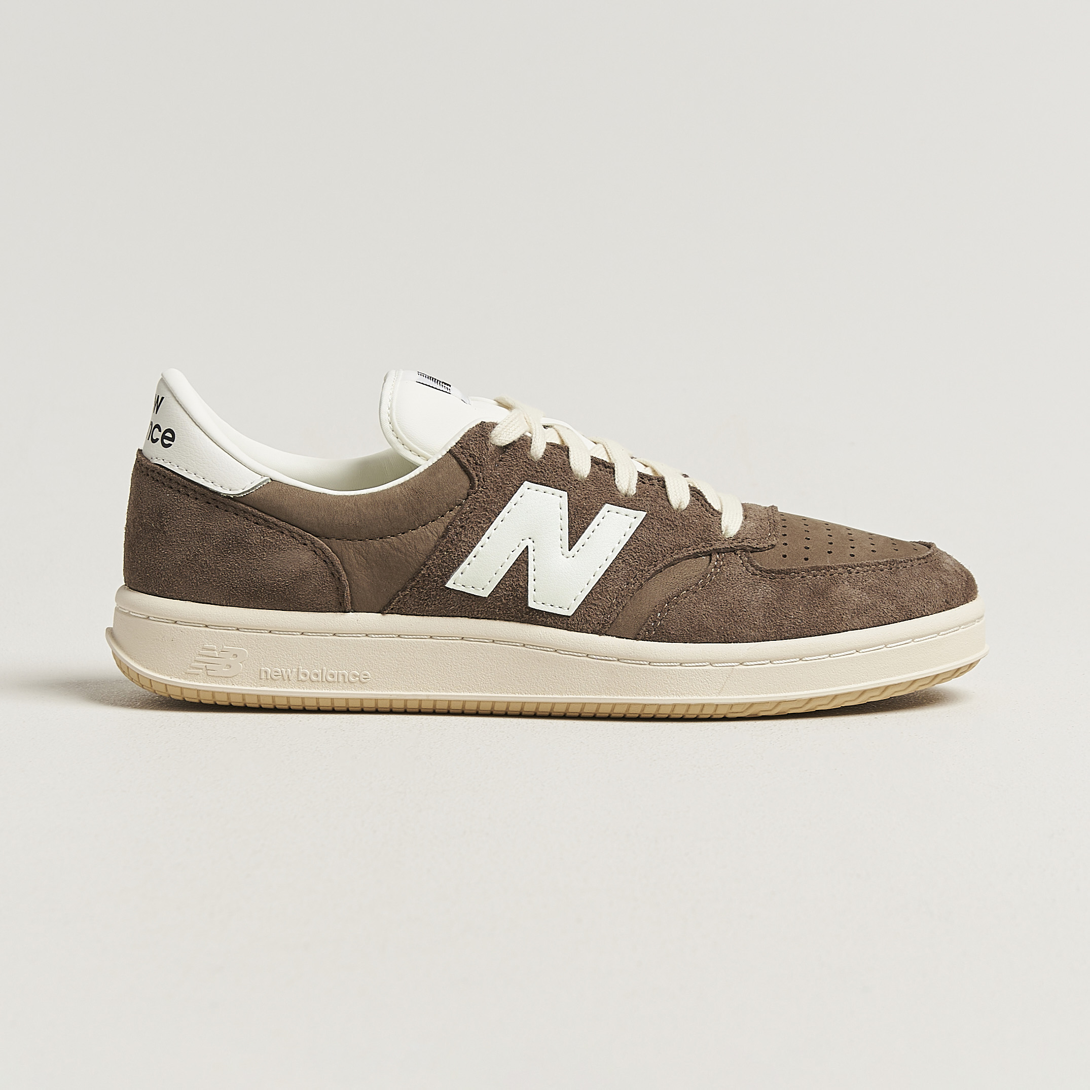New Balance T500 Sneakers Cortado bei Care of Carl